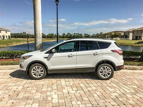 2017 Ford Escape problems and complaints